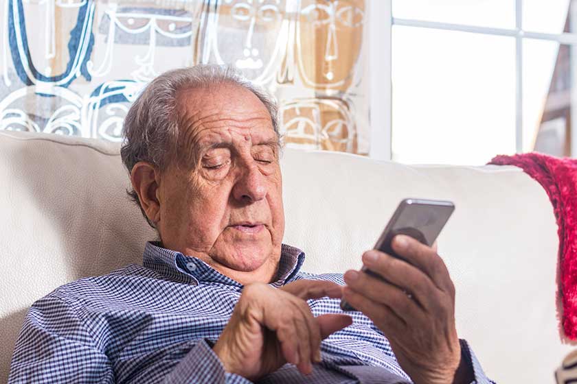 3 Best Cell Phones For Seniors To Stay Connected | Spring Mill
